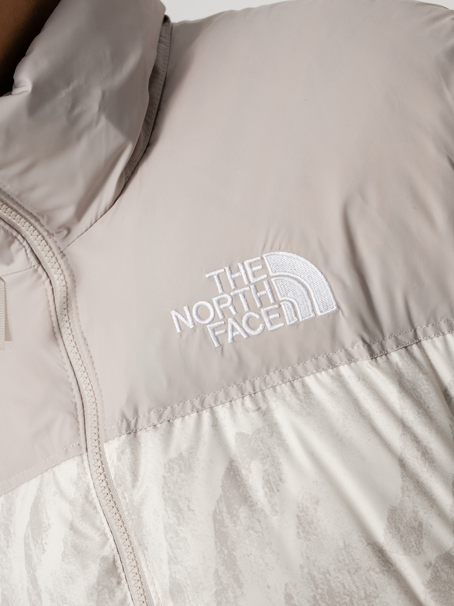 The North Face 1996 Retro Nuptse Dzseki - bézs (silver grey wooden ...